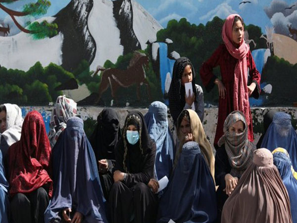 Afghan Women Launch Womens Revolution In Kabul To Fight For
